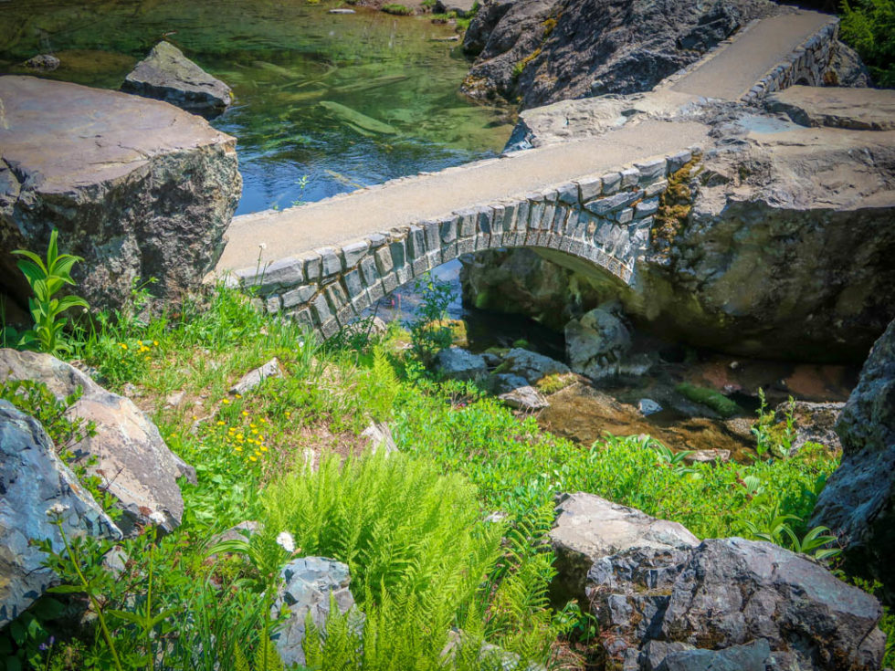 How to Hike the Spectacular Chain Lakes Loop at Mount Baker