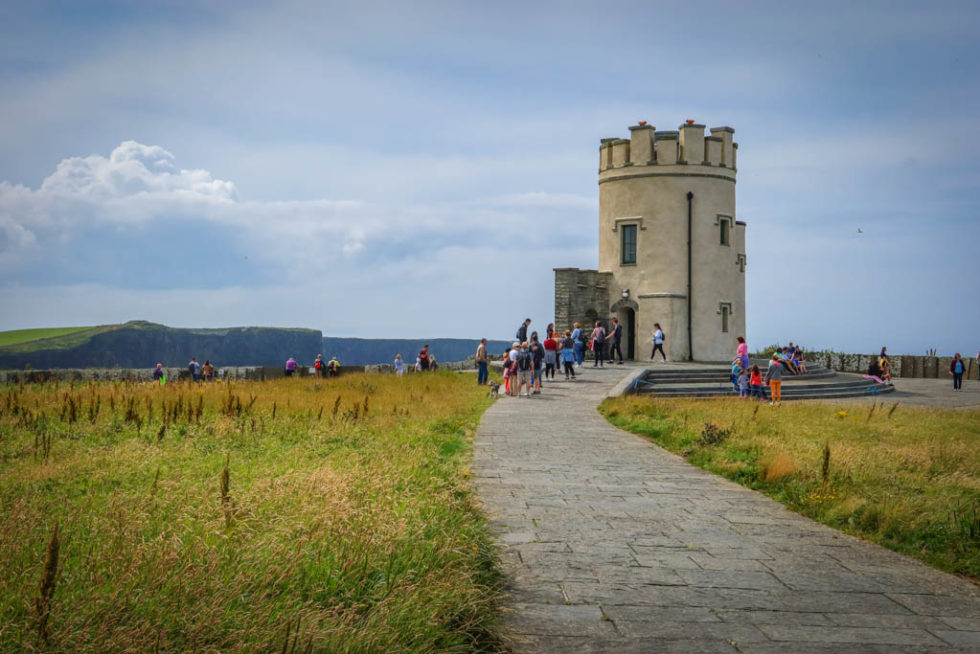 How to Take the Galway to Doolin Bus for the Spectacular Doolin Cliff ...