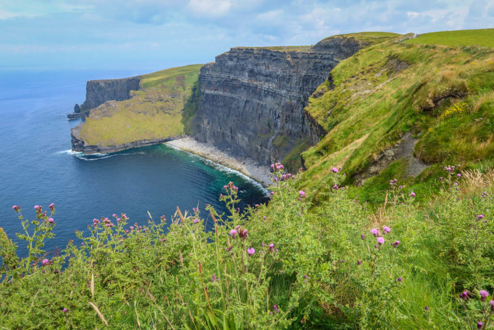 How to Take the Galway to Doolin Bus for the Spectacular Doolin Cliff ...