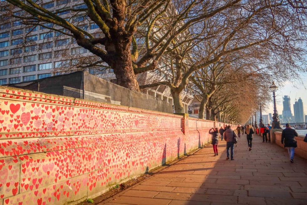 Queenâ€™s Walk: Discover London with a Stroll along the Stunning Southbank